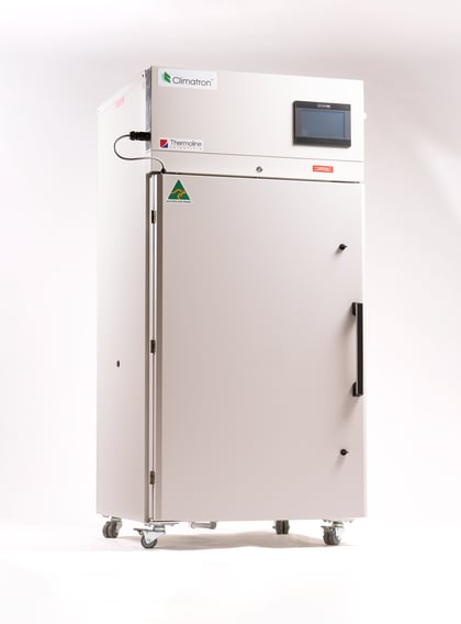 Climatron Growth Cabinet with Shelf Lighting | Thermoline Scientific